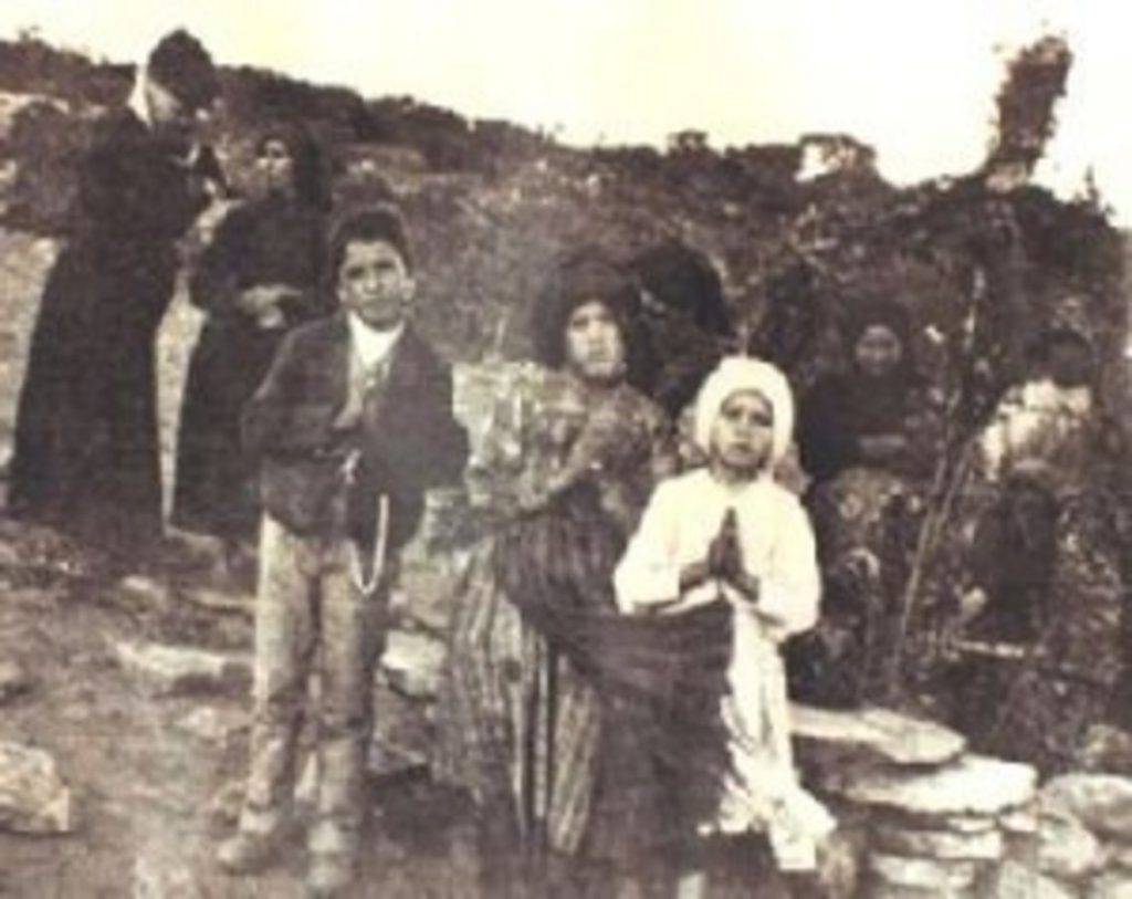 Fotos rara vez vistas de los videntes de Fátima, Lucía, Jacinta y Francisco