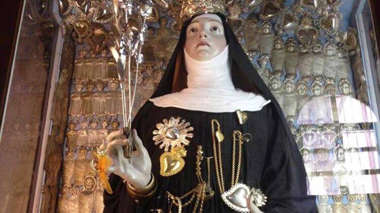 Milagro en Nápoles: la sangre de Santa Patrizia se ha disuelto